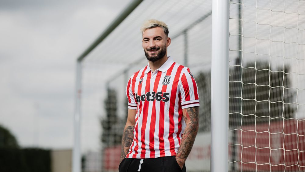 Stoke City FC - 'I have a little bit of magic!' | Introducing Sead ...