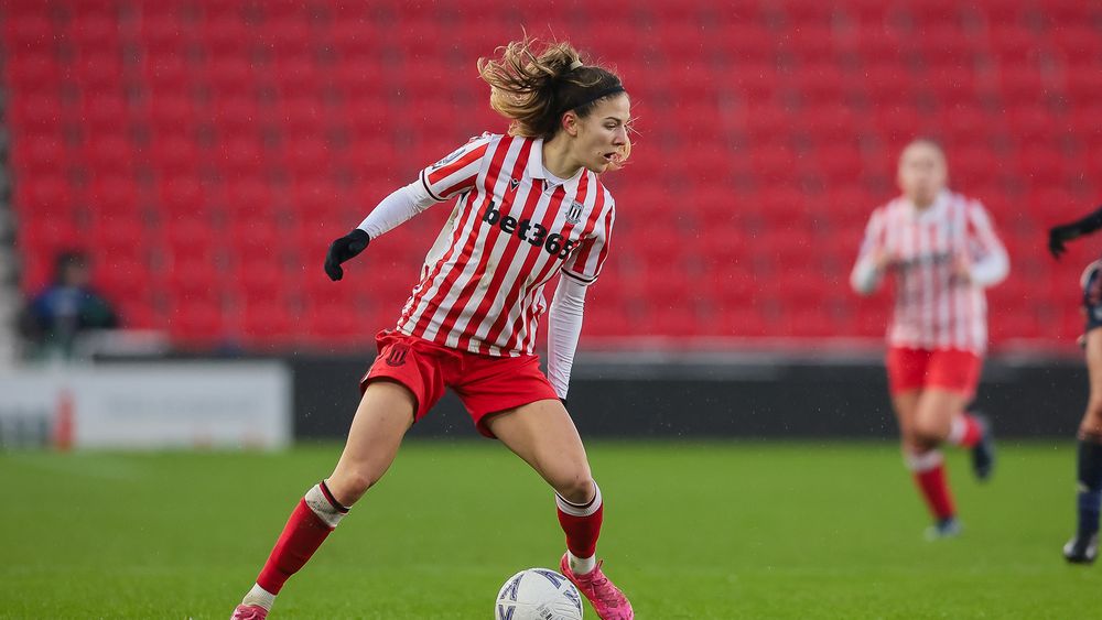 Stoke City FC - Potters defeated by table toppers