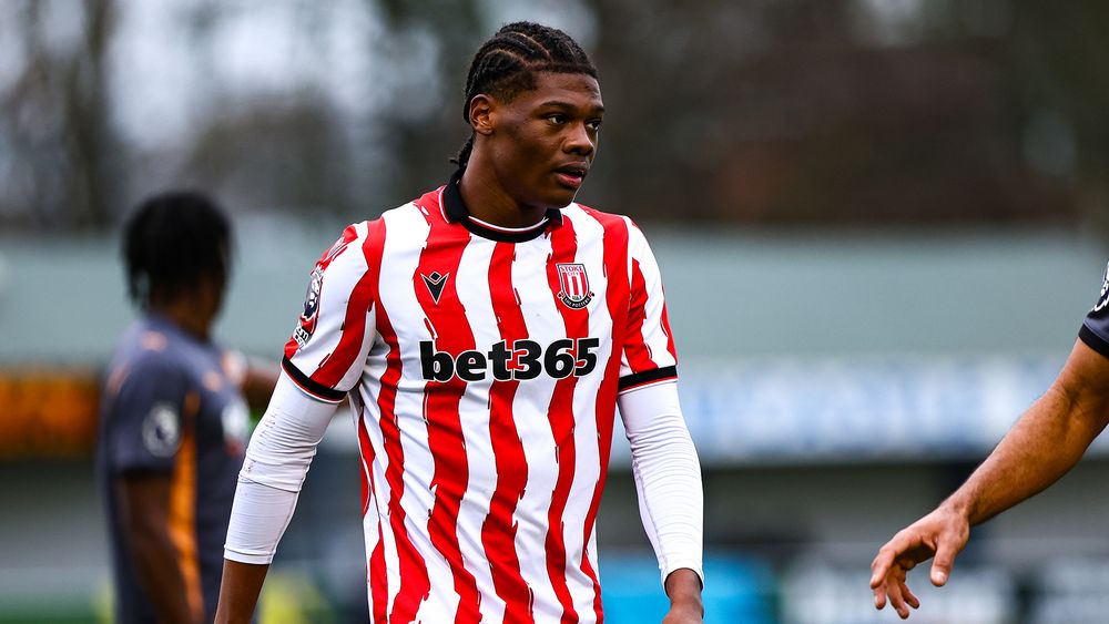 Stoke City FC - Adriel Walker joins Buxton on loan