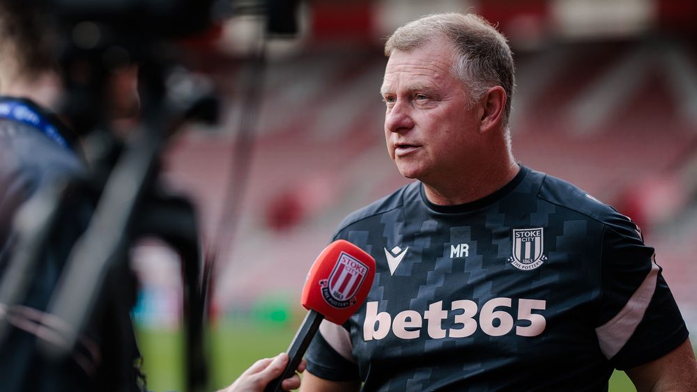 Stoke City FC - Robins: "I'm proud of the Club"