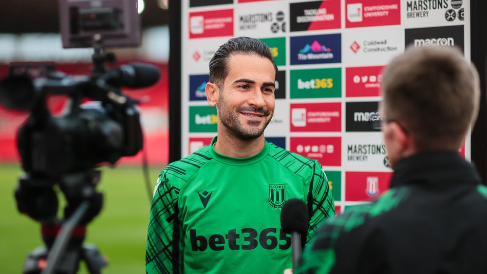 Stoke City FC - Mario's Hull victory reaction