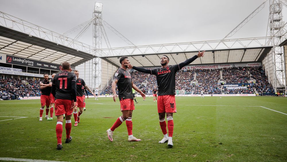 Stoke City FC - Extended Highlights | PNE